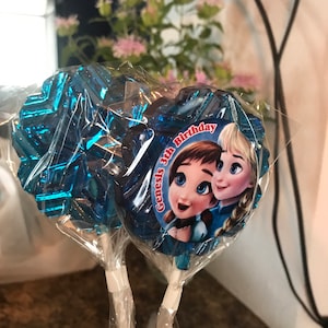 12 LARGE SNOWFLAKE LOLLIPOPS on 6 Stick Frozen Inspired Princess Party ...
