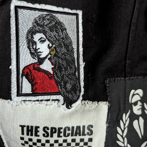 Patches Tribute Inspired to Eat Me Drink Me Cupcake Dessert Bottle ...