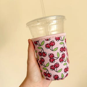Daisy Coffee Sleeve Iced Coffee Sleeve Coffee Lover Trendy Coffee ...