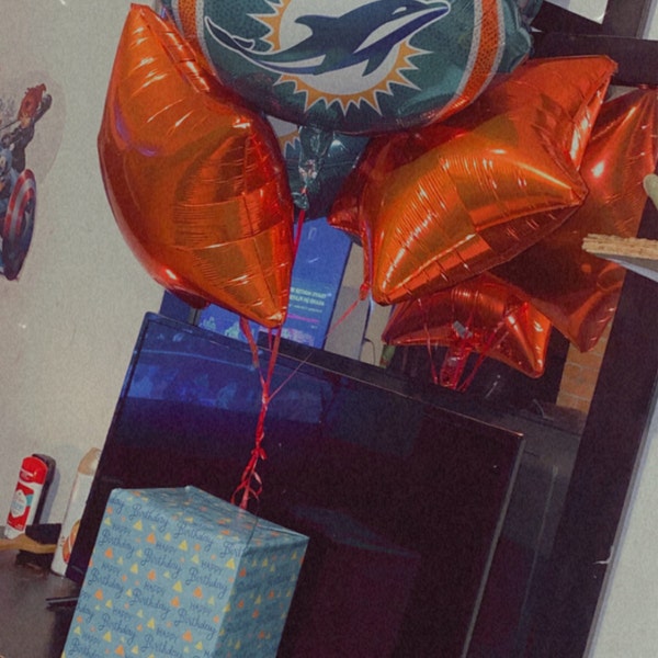 Detroit Lions Anagram Balloon Bouquet W/ Free Shipping Birthday Party ...