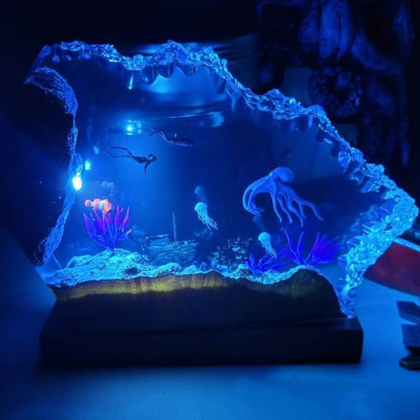 Ocean Resin Lamp,octopus and Diver Resin Night Light,wood Resin Lamp ...