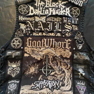 Lorna Shore Patch. Sew on Patch. - Etsy