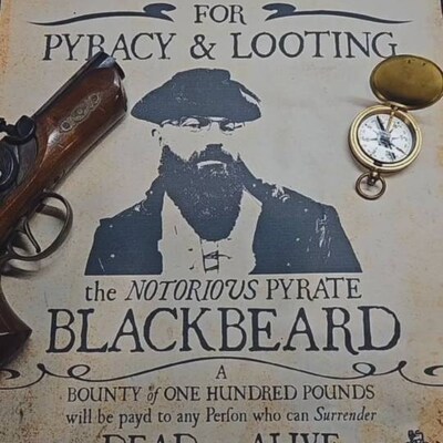 Custom Replica Pirate Wanted Poster With Your Image - Etsy