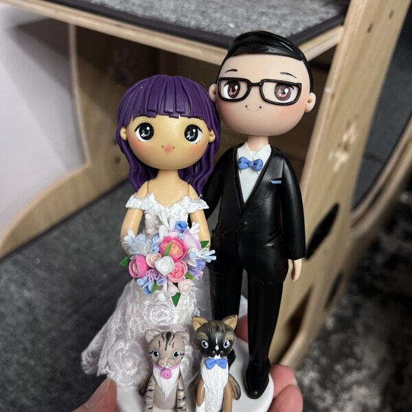 Mini Ao Dai & Mariachi Wedding Cake Topper, Vietnam and Mexico Wedding ...