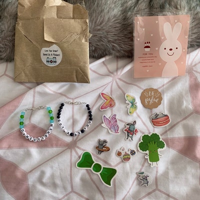 Pink One Direction Bracelet, 1D Merch, Concert Tour Accessories - Etsy