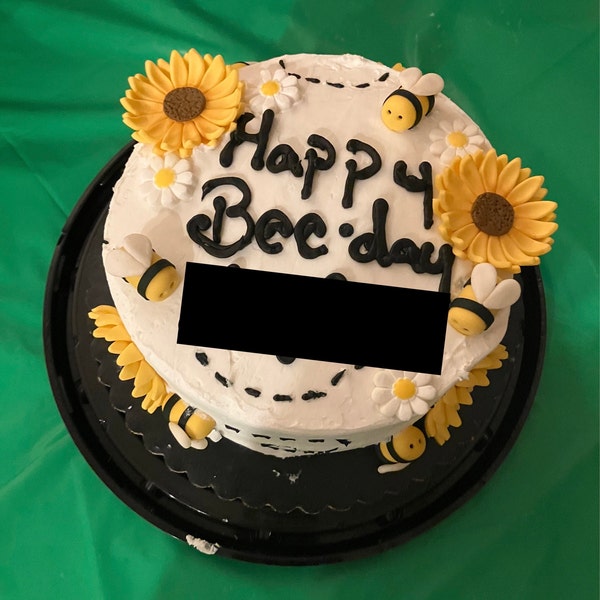 Fondant / Gum Paste Bees Cake or Cupcake Topper. Edible Bees Decoration ...