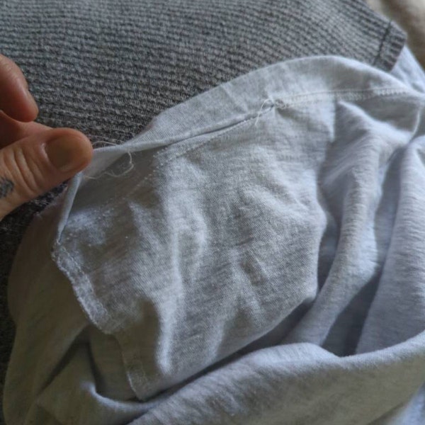 Raven Shirt Spanish Crow Cuervo Bird Witchy Language Dark Academia ...