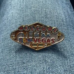 Fallout New Vegas Welcome Sign Enamel Pin - Etsy