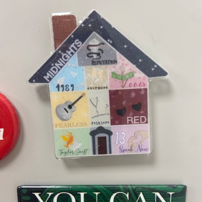 Friends Theme 2 Pack Fridge Magnets the Doors Monicas , Rachel Door ...