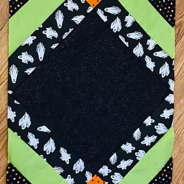 Digital PDF Pattern for "on the Run" Table Runner (approximately 14" X ...
