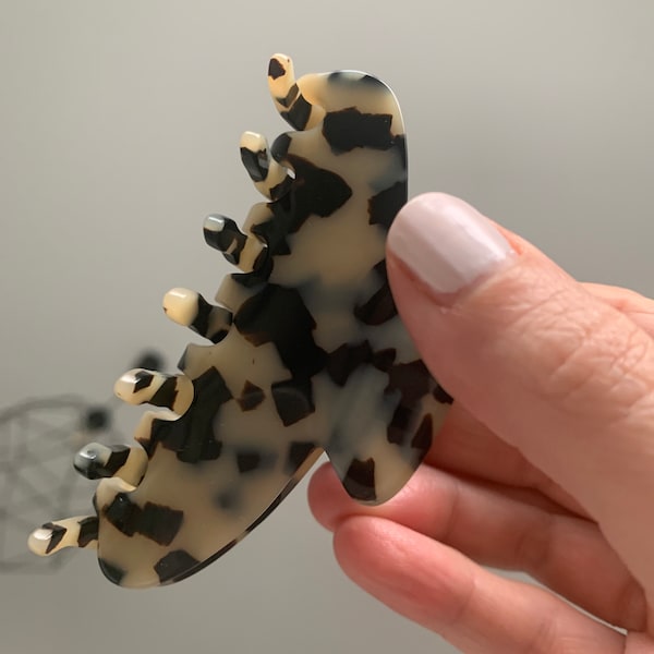 Turtle Story Hair Jaw - Medium Size - Handmade From Sustainable Italian ...