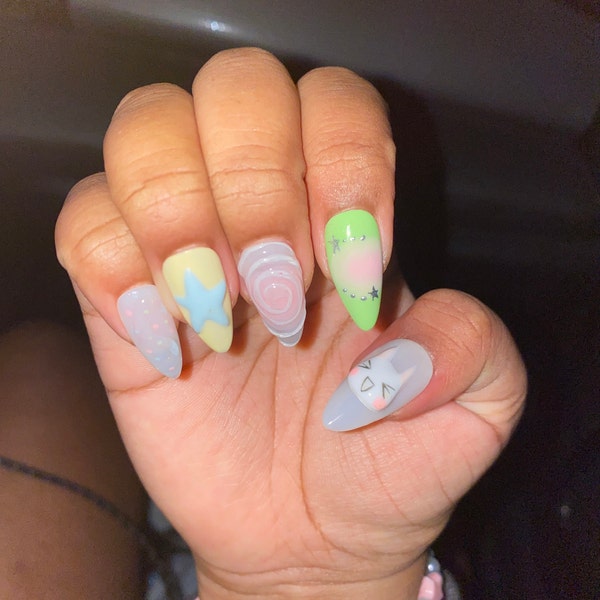 Toro Inoue Dokodemo Issyo Press-ons Nails - Etsy