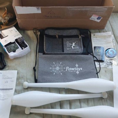 Flow-wand® Fundamentals Instructions for the Modern Levitation Wand ...