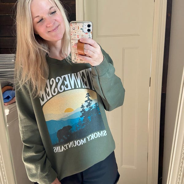 Red Rocks Colorado Shirt Music Festival Tee Denver Colorado Crewneck ...