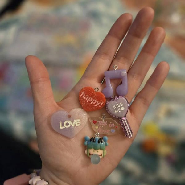 10pc or 20pc Rainbow Kawaii RANDOM Charm Set -kawaii Rainbow Charm ...
