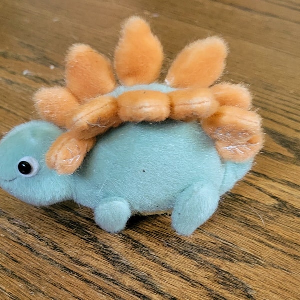Stegosaurus Sewing KIT, Sew Your Own Toy, Video Tutorial DIY Stuffed ...