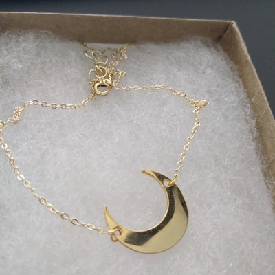 Gold Crescent Moon Necklace - Etsy