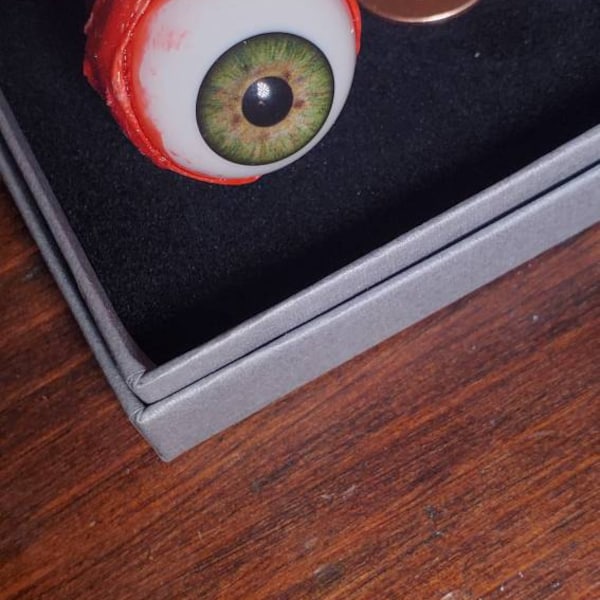 Halloween Horror Prop EYEBALL POPPERS for Skulls Skeletons or Masks ...