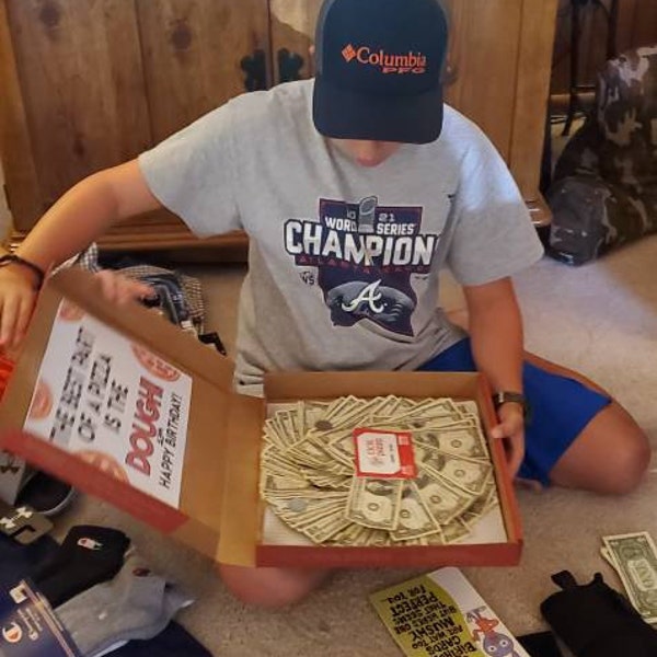 The Best Part of A Pizza is the Dough Sign, Pizza Box Money Sign, Money ...