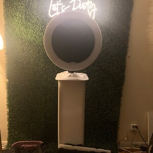 Roaming Photo Booth Shell. Ring Light iPad Photo Booth Shell - Etsy