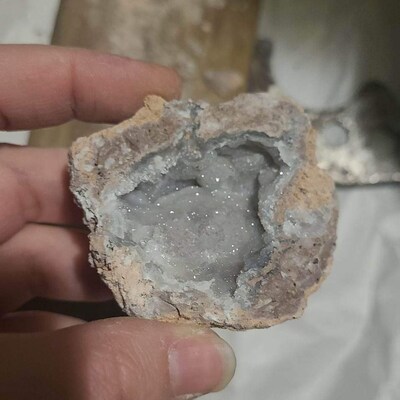 Mexican Geode Variety Pack Guaranteed Hollow, 2-4 Groups, 4 Geodes per ...