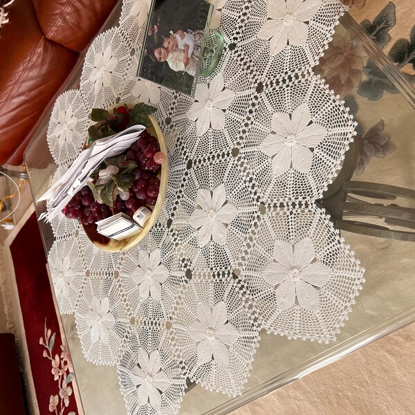 2 Pcs.gorgeous Handcrafted Doily. Table Decor. Lace Coffee Table Cover ...