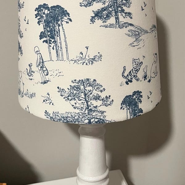 Winnie the Pooh Accent Lamp, Classic Pooh Eeyore Tigger Piglet Baby ...