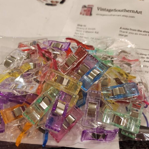 Mini Sewing Clips: Assorted Colors Fabric Quilting Craft Clips - 25 or ...