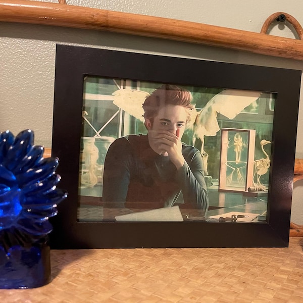 Funny Bathroom Poster, Edward Smell Stinky Face Digital Print, Bathroom ...