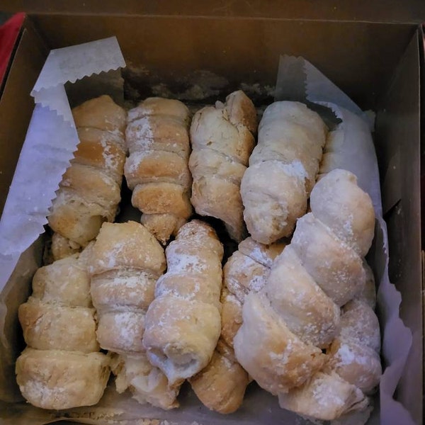 Lady Locks 12 Mini Buttercream Croissants, French Croissant, Cream ...