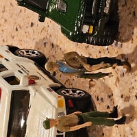 1:64 Miniature Human Figures Resin / Unpainted Great for Dioramas / Hot ...