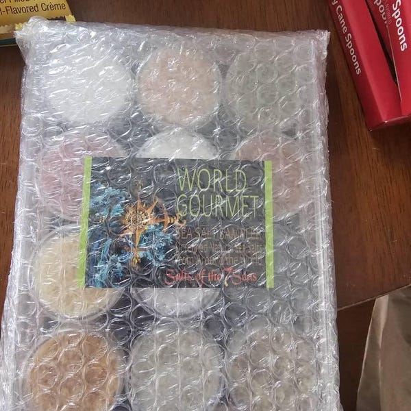 The WORLD Gourmet Sea Salt Sampler 12 All Natural Salts From Around the ...
