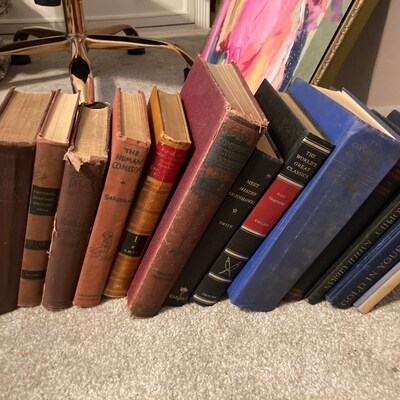 Set of 5 Vintage Books Customizable by Color Authentic Books Farmhouse ...