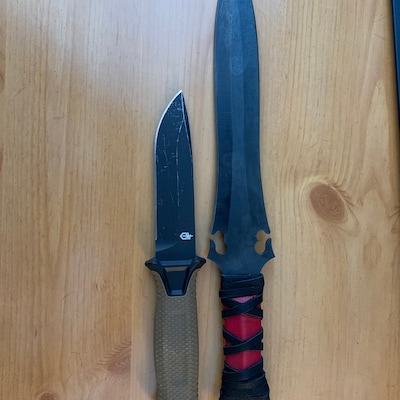 Queen of Hearts Dagger - Etsy