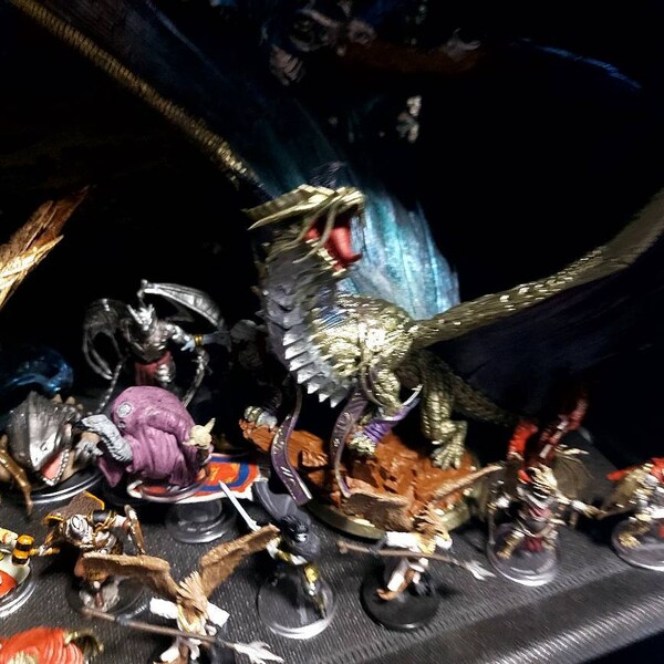 Dawnforged Guardian Pose1, Solstice Ray of Sol' Myr, Role Playing Game ...