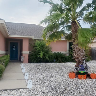 Walkway Ghosts Set of 5 Halloween Wood Engraved Yard Art Fall Walkway ...