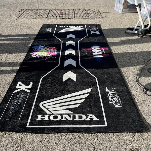 Yamaha MT-07 Motorcycle Personalized Rug Accesorries Floor Bottom Pit ...