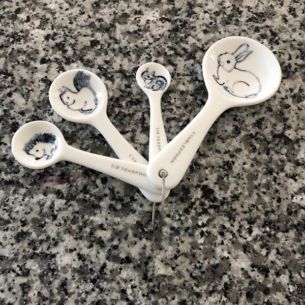 Ceramic Farm Animal Measuring Spoons - Etsy