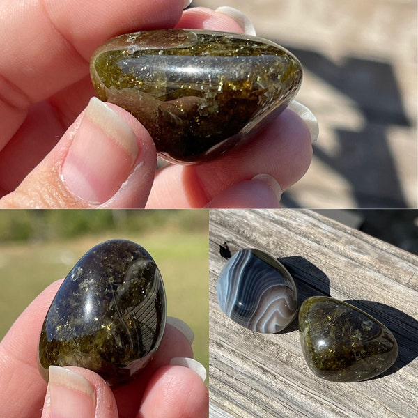 Green Garnet Tumbled Stones - Grossularite Garnet - Rare Stones ...