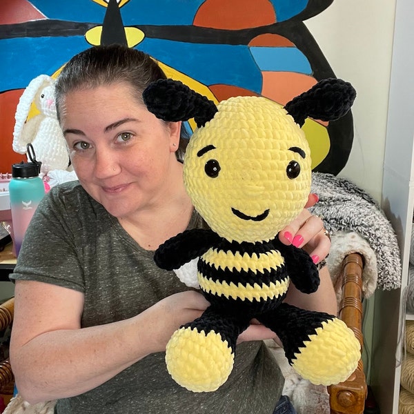 Hatching Bumblebee Crochet Pattern, Bee Pattern - Etsy