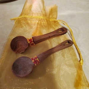 Shekere Cowrie Shell Rattle //jabara Axatse Netted Cowrie - Etsy