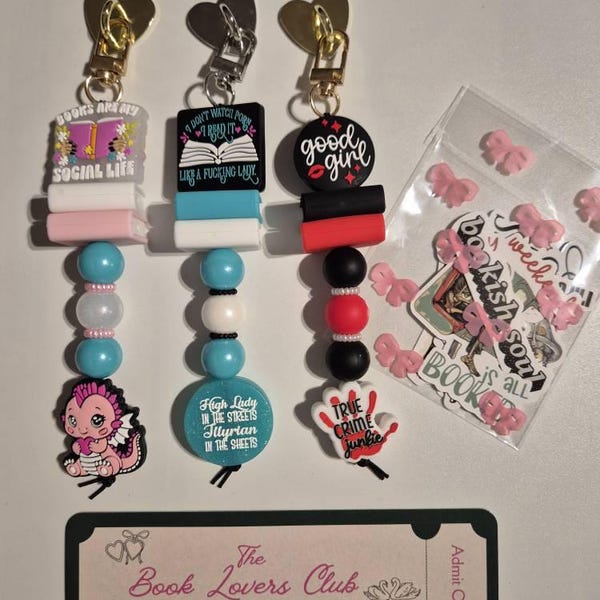 Book Stack Inspired, Bookish Keychain, Bookish Accessory, Booktok ...