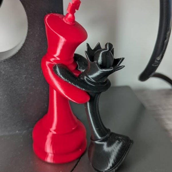 King and Queen Chess Sculpture – Romantic Couple Gift, Anniversary ...