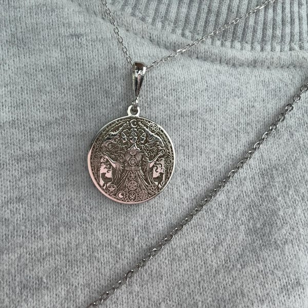 Freya Pendant – Norse Goddess of Love and War Necklace - Freya Necklace ...