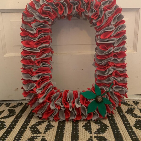 The Ohio State University Block O Wreath - Alternating Grey With ...