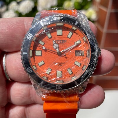 Vintage HMT Janata Red Hindi Dial Hand Winding Men's Watch Movement 17 ...