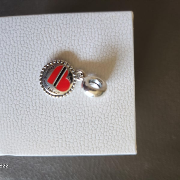Pandora Gaudi La Sagrada Familia Spain Barcelona Dangle Charm, S925 ...