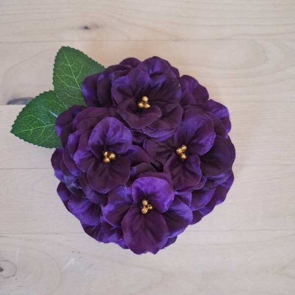 New Violet Cluster #4 Inspired by the African Violet Flower - Etsy