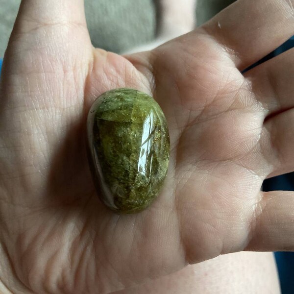 Green Garnet Tumbled Stones - Grossularite Garnet - Rare Stones ...