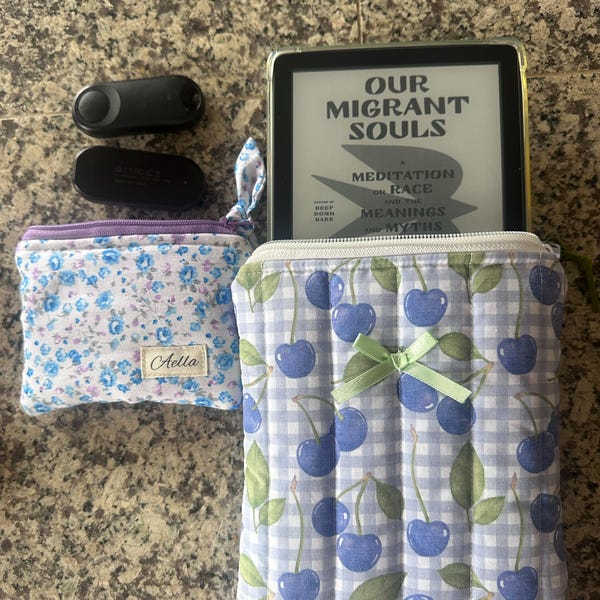 Book Sleeve With Bow, Book Sleeve, Pouch, Quilted Book Sleeve, Gift for ...